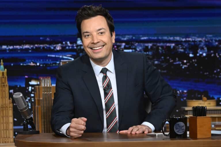 Jimmy Fallon Talks Ten Years of Tonight, and Why Late Night TV Is Still ...