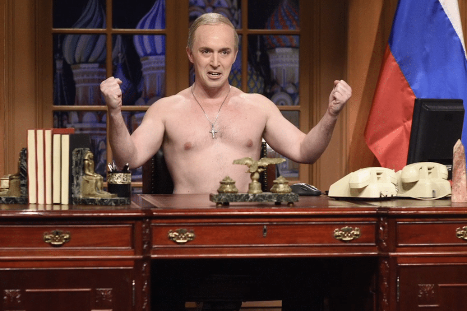 Beck Bennett Was Told to Lose Weight During His First SNL Season, in ...
