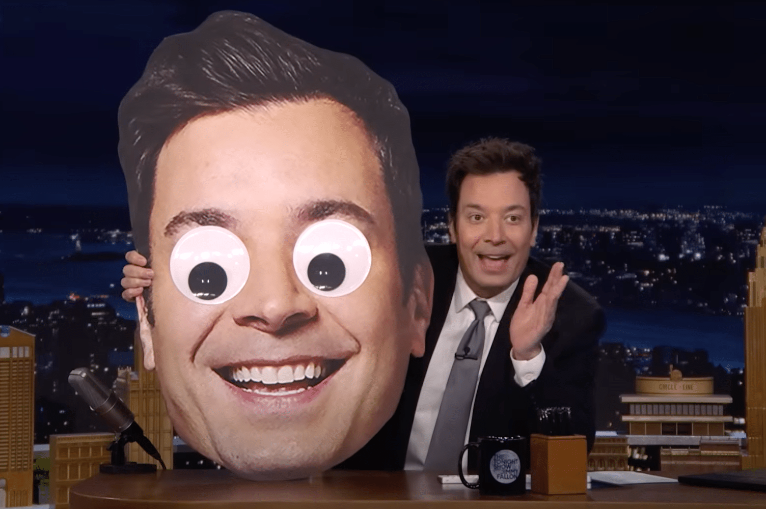 Jimmy Fallon Is Sending a Googly-Eye Army to March Madness - LateNighter